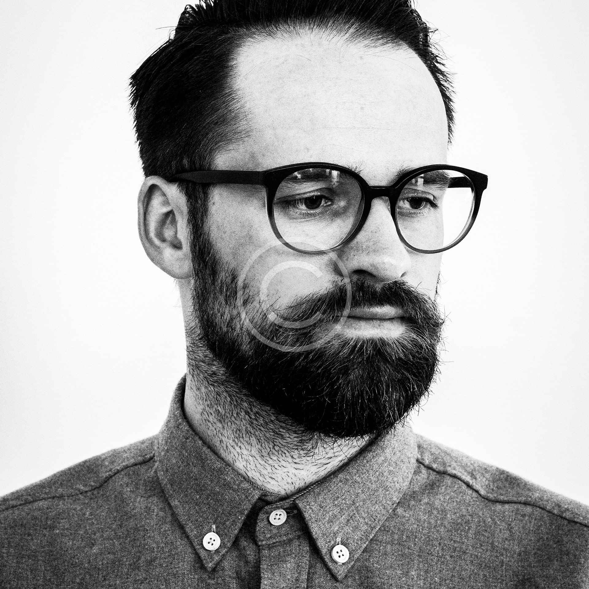 If you like risk, you should get a consultant – Therapod